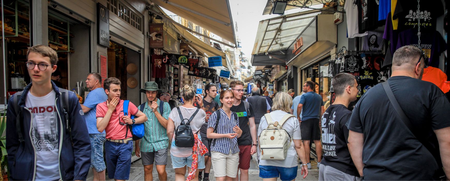 Αγίου Πνεύματος: Ποια καταστήματα είναι ανοιχτά – Για ποιους είναι ...