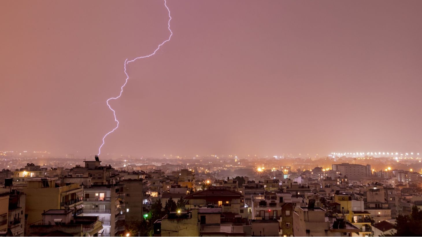 Έκτακτο δελτίο ΕΜΥ: Έρχονται καταιγίδες με κεραυνούς και χαλαζοπτώσεις ...