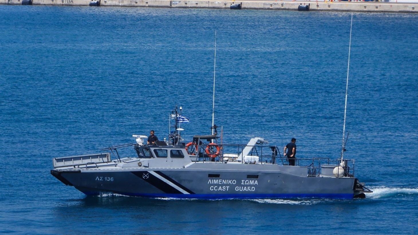 Γαύδος: Διάσωση 38 μεταναστών – Τους περισυνέλεξε δεξαμενόπλοιο ...