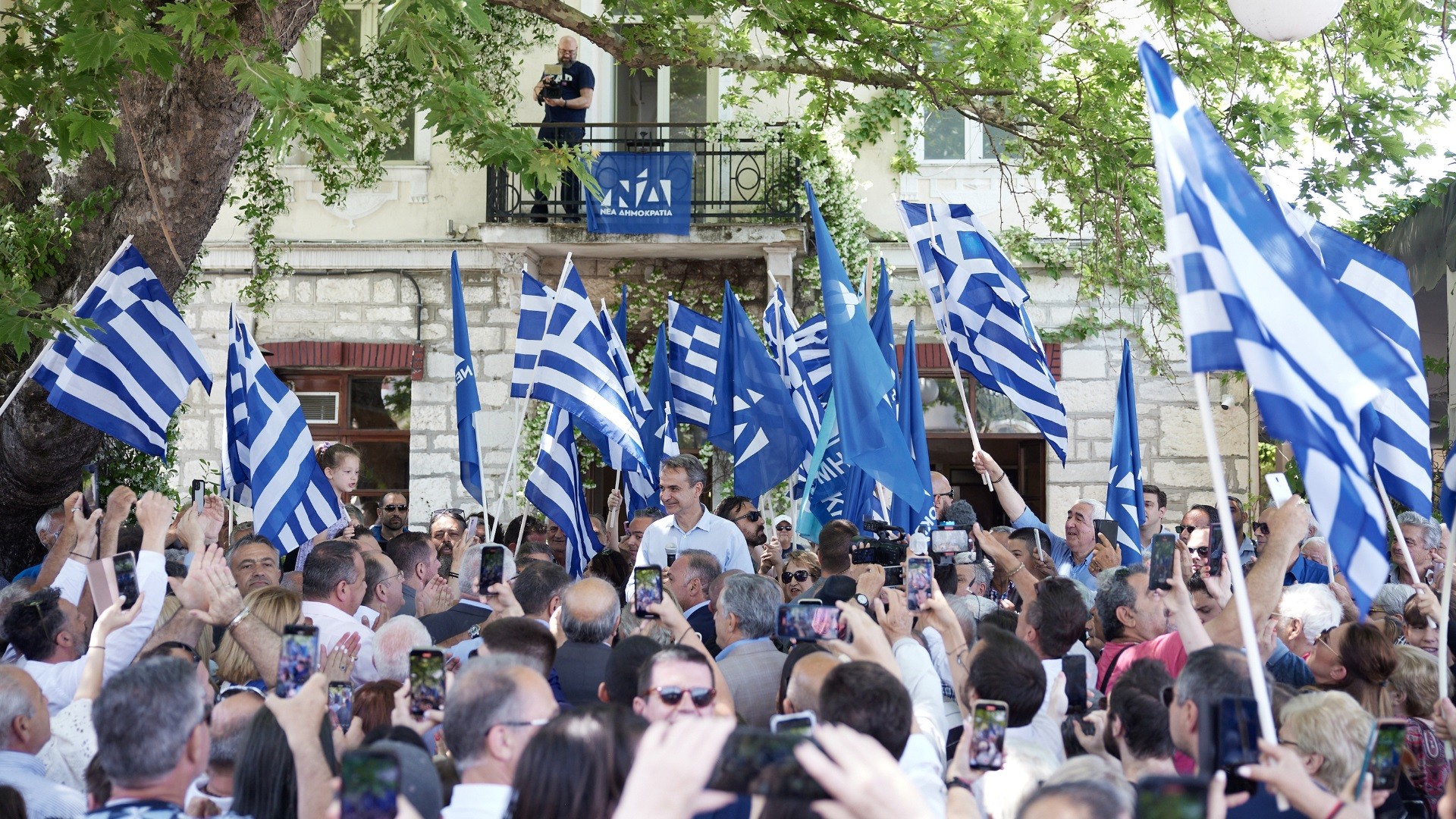 Προβληματισμός στη ΝΔ από τα απανωτά περιστατικά στην υγεία και από την ...