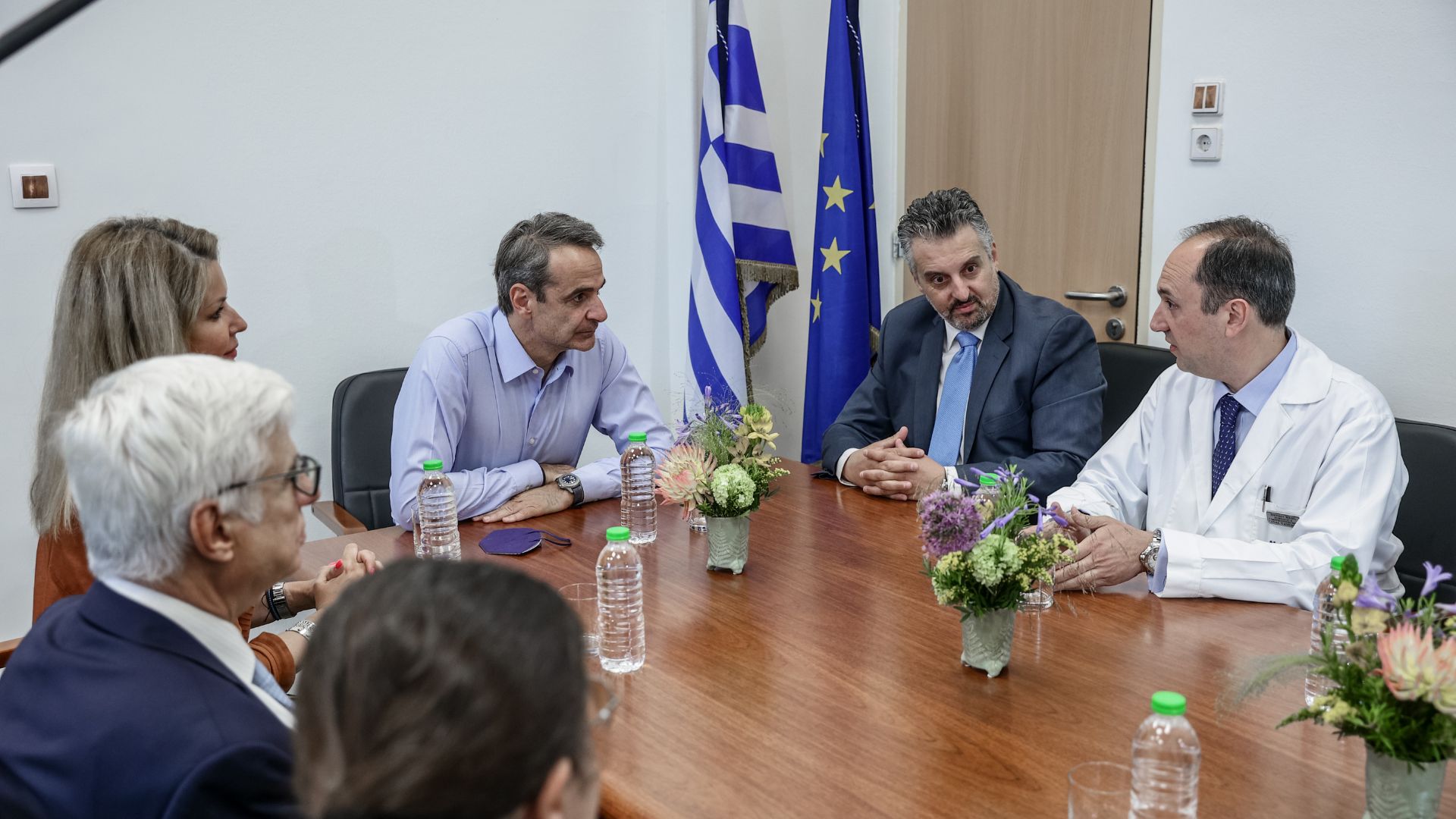 Ανοιχτή πληγή η στελέχωση του ΕΚΑΒ για την κυβέρνηση | topontiki.gr