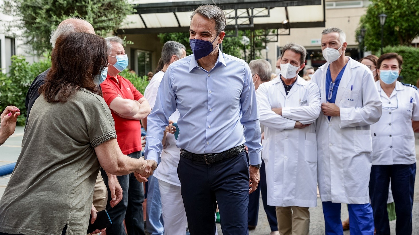 Κυριάκος Μητσοτάκης: Επίσκεψη στον «Άγιο Σάββα» – «Το ΕΣΥ, παρά τις ...