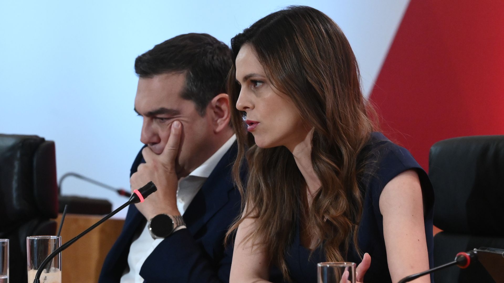 Associated Press: «Δείχνει» την Έφη Αχτσιόγλου ως διάδοχο του Τσίπρα ...