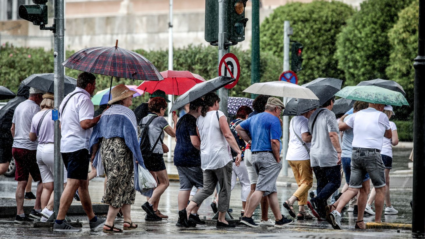 Καιρός: Νέο έκτακτο δελτίο από την ΕΜΥ για μπουρίνια – Πού αναμένονται ...