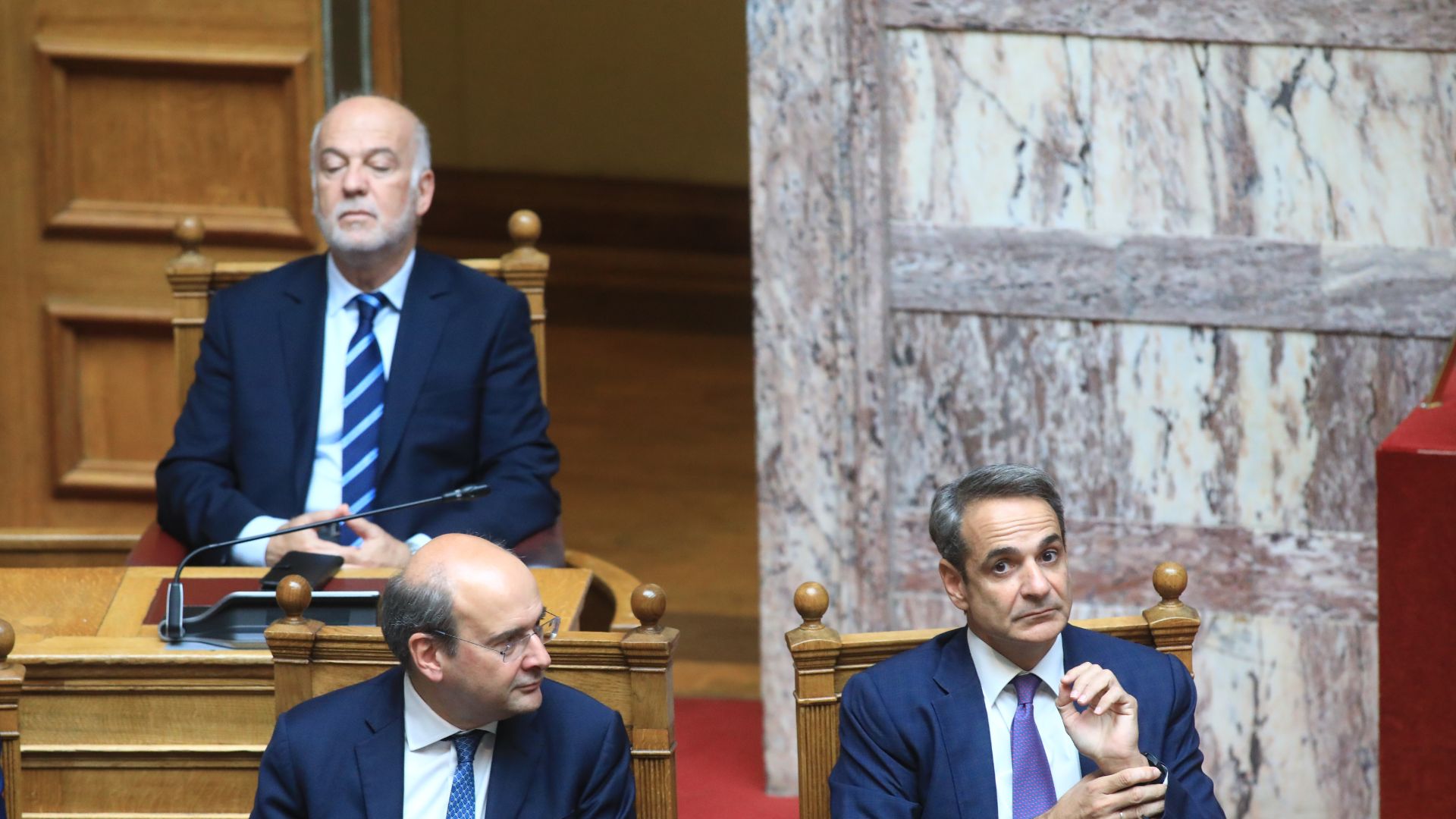 Η πρώτη κρίση που δοκίμασε την κυβέρνηση | topontiki.gr