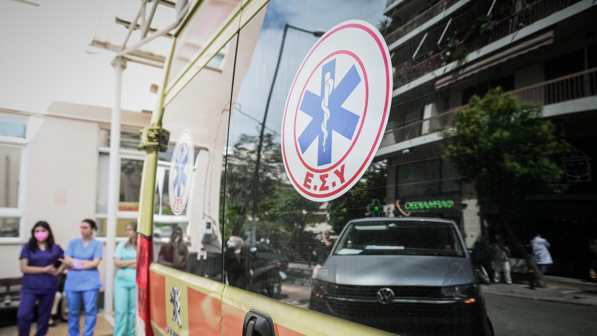 ΠΝΠ για ΕΚΑΒ: Οδηγοί ασθενοφόρων από Πυροσβεστική, στρατό και ΟΤΑ ...
