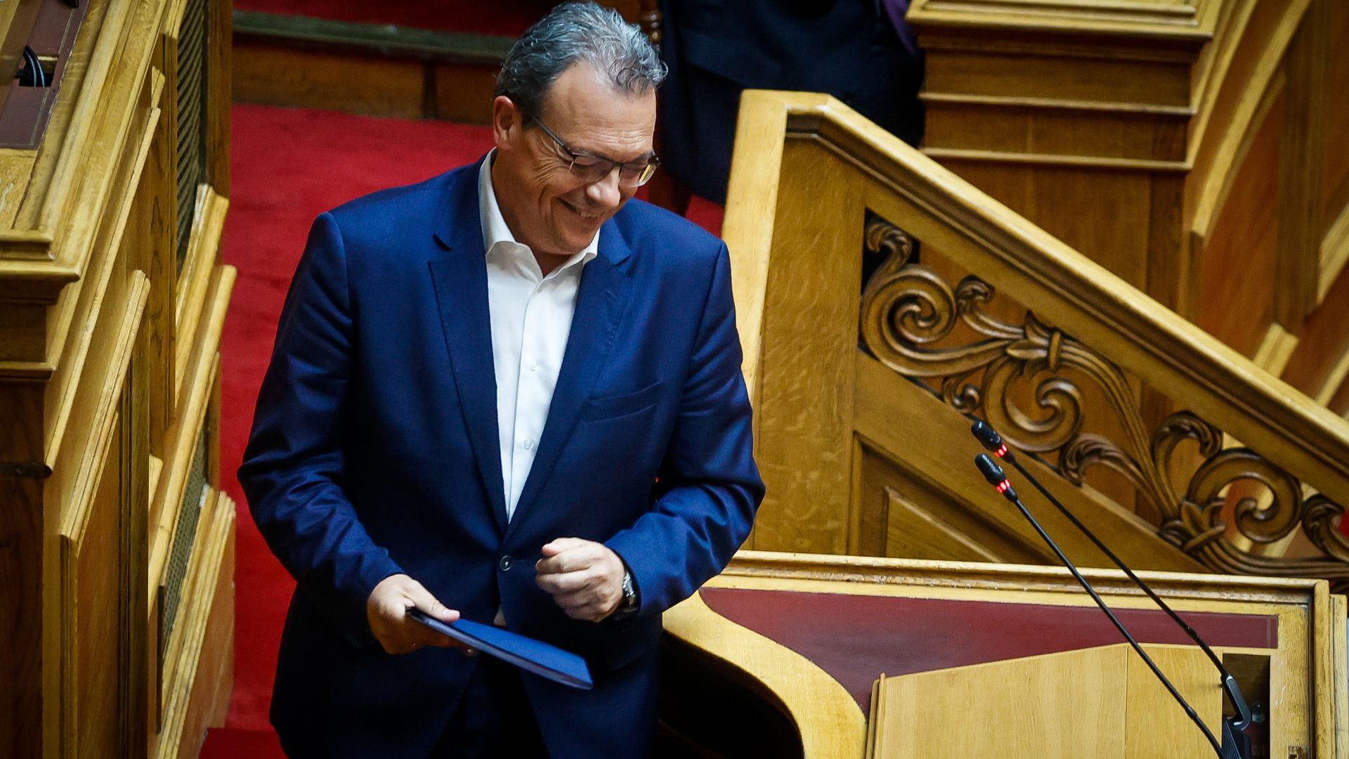 Σωκράτης Φάμελλος: Έγινε… πρόεδρος του ΣΥΡΙΖΑ από Τασούλα και ΑΠΕ ...