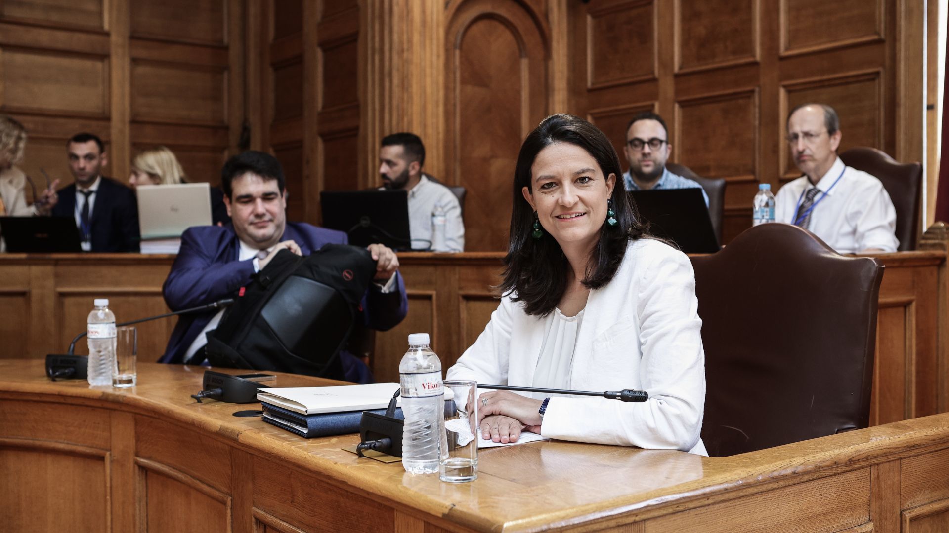 Βουλή: Υπερψηφίστηκε επί της αρχής το νομοσχέδιο για την ψήφο των ...