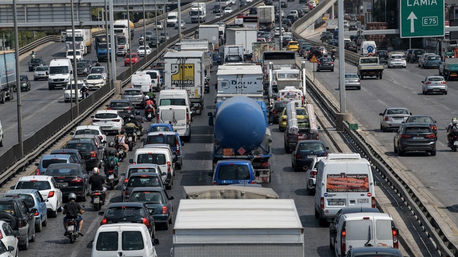 Κίνηση τώρα: Στο «κόκκινο» ο Κηφισός – Πρόβληματα και στην Αττική Οδό ...