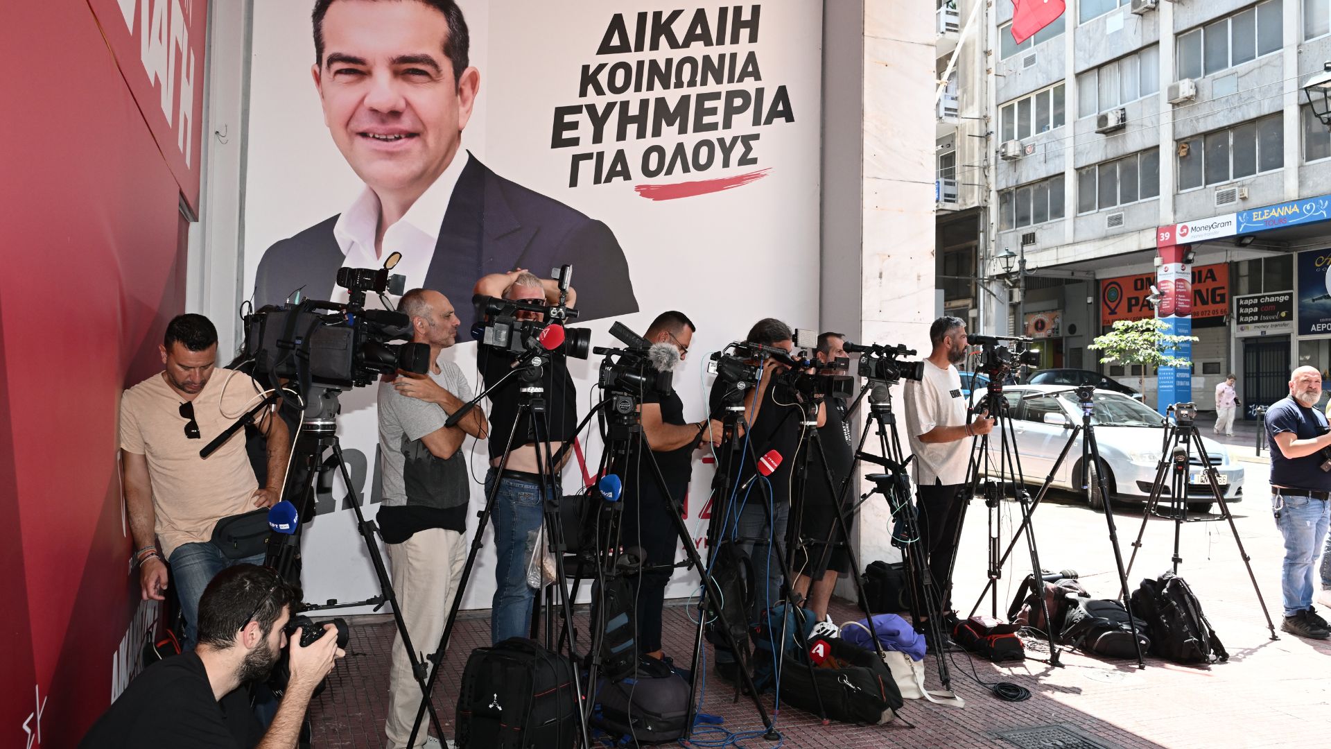 ΣΥΡΙΖΑ: Εγκρίθηκαν κατά πλειοψηφία χρονοδιάγραμμα και πρόεδρος ΚΟ ...