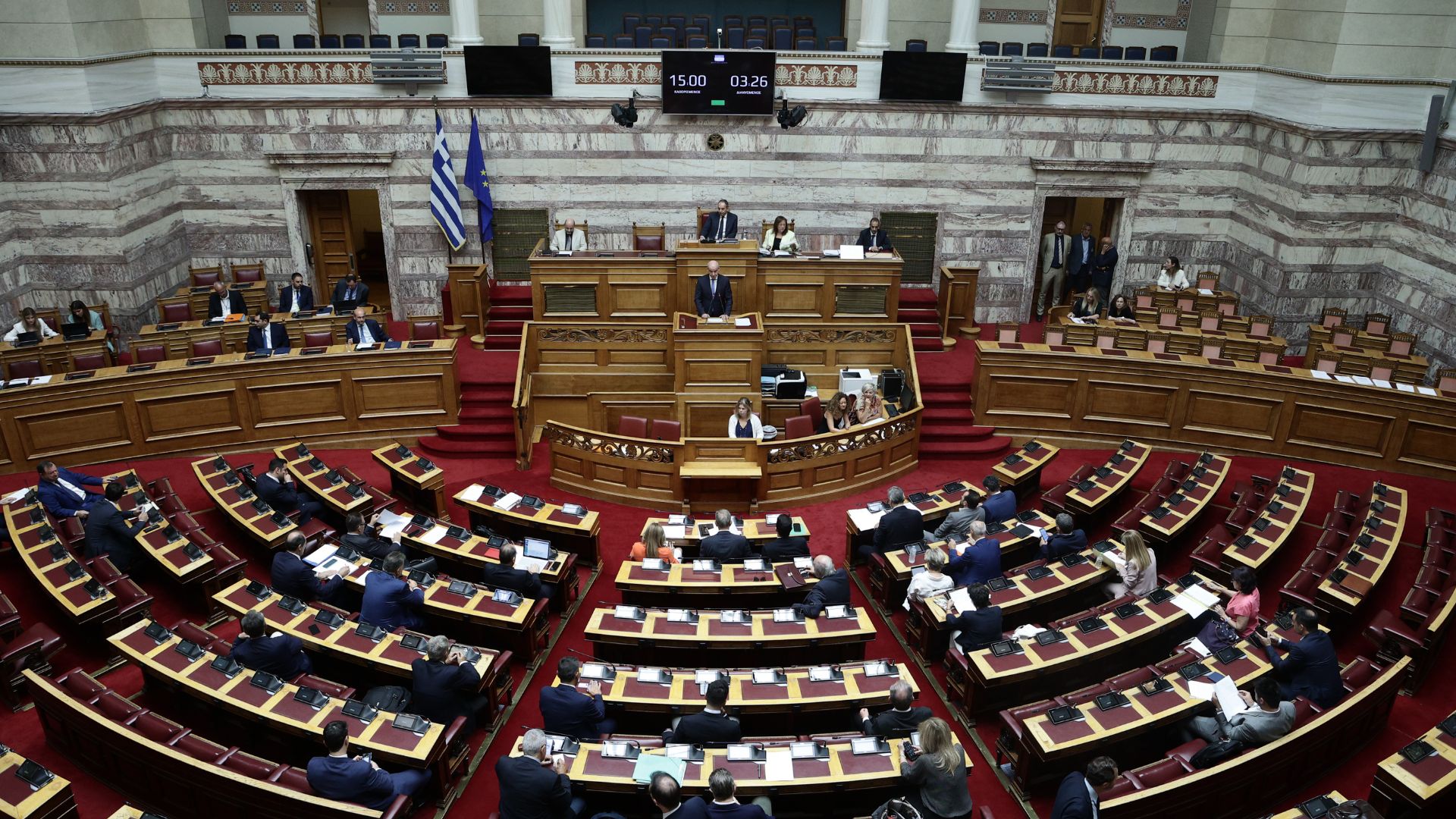 «Όχι» από ΣΥΡΙΖΑ και ΠΑΣΟΚ επί της αρχής στο νομοσχέδιο του ΥΠΟΙΚ ...