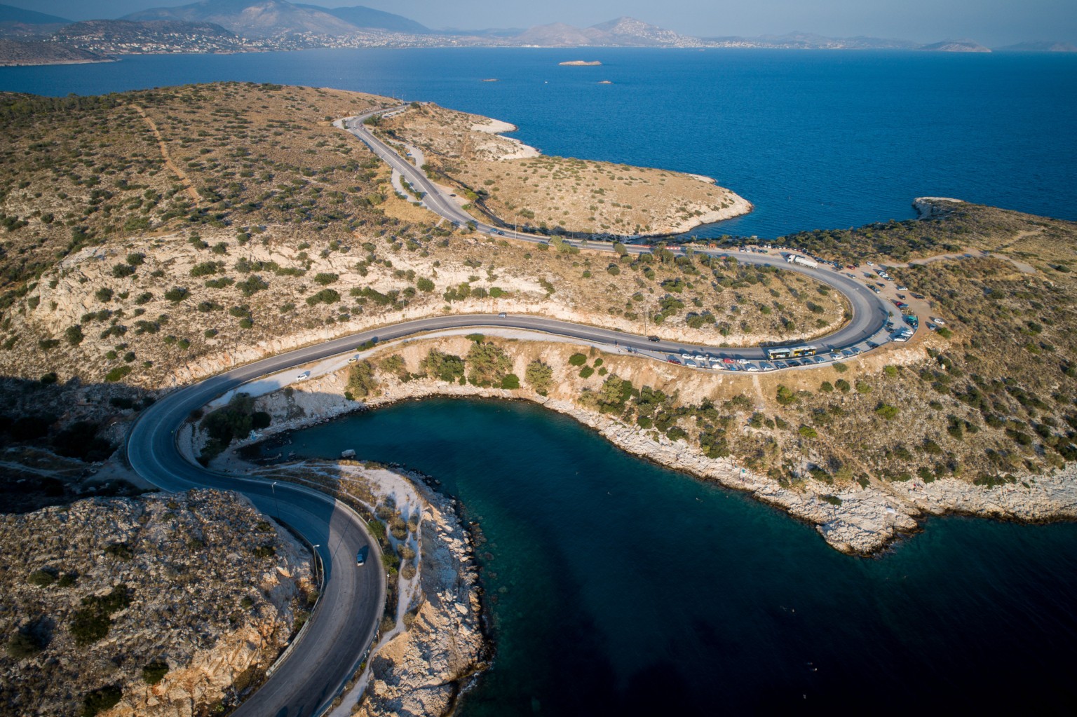 Τέσσερις παραλίες κοντά στην Αττική με κρυστάλλινα νερά | topontiki.gr