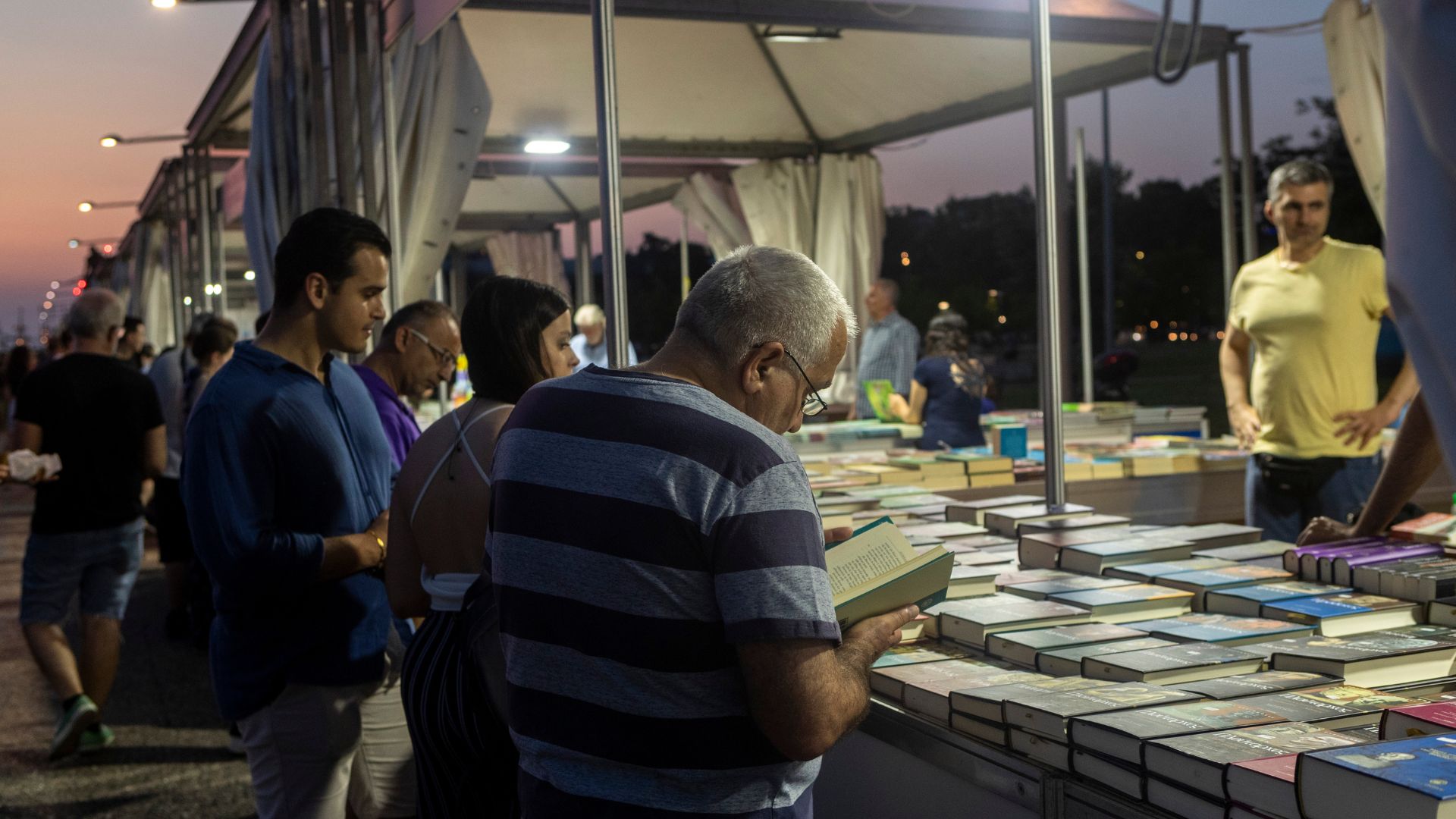 Αρχίζει το 51ο Φεστιβάλ βιβλίου στο Πεδίον Αρεως – Με 275 περίπτερα ...