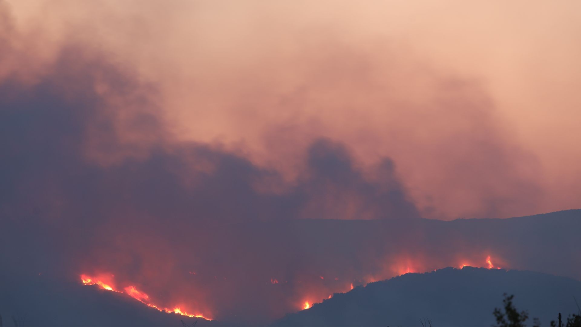 Πυρκαγιές: Ακραίος κίνδυνος για Αττική, Στερεά, Πελοπόννησο λόγω ...