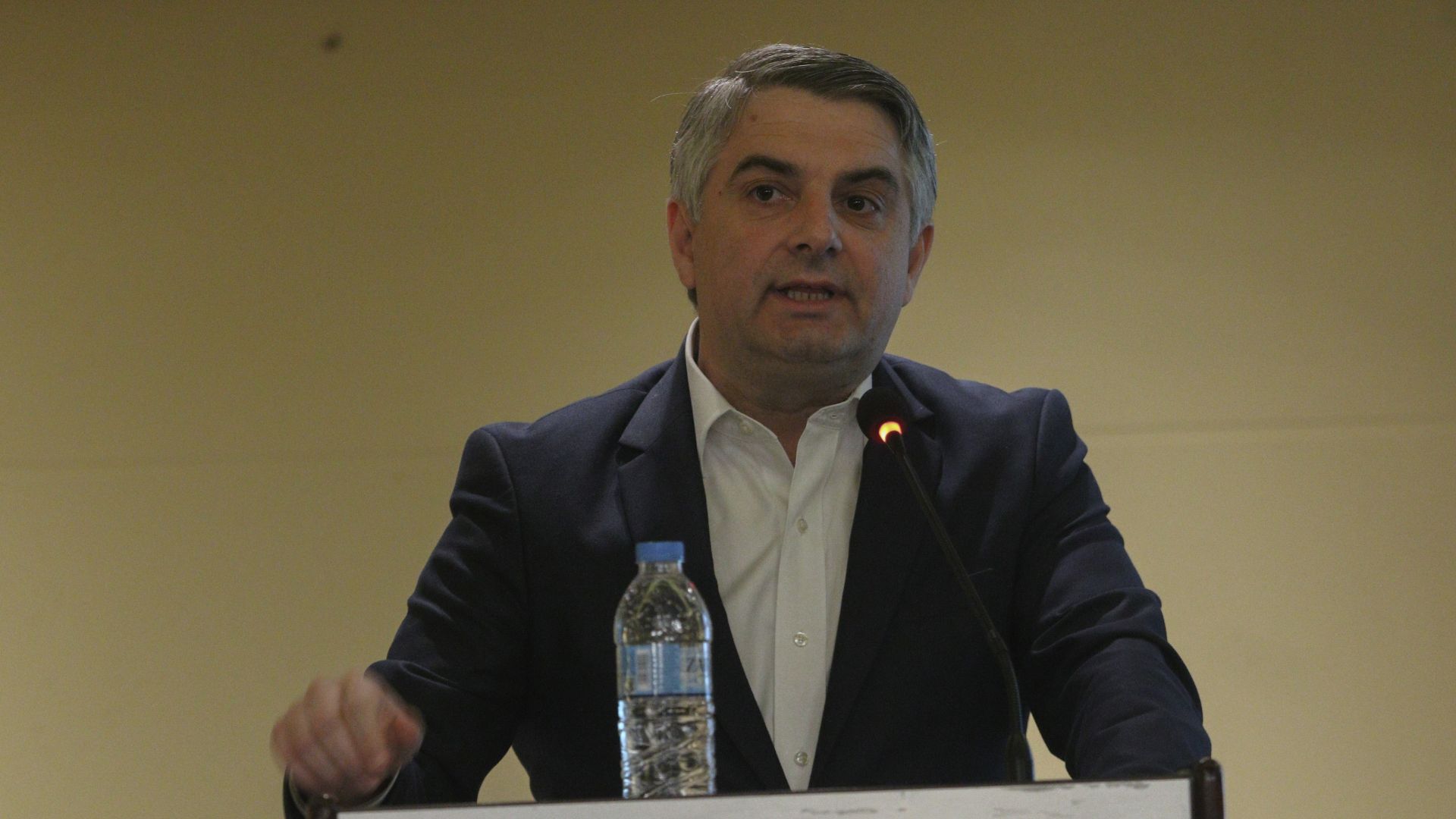 ΠΑΣΟΚ: Κανόνες για όλα τα μέλη και διαγραφές ανταρτών, ζητάει με ...
