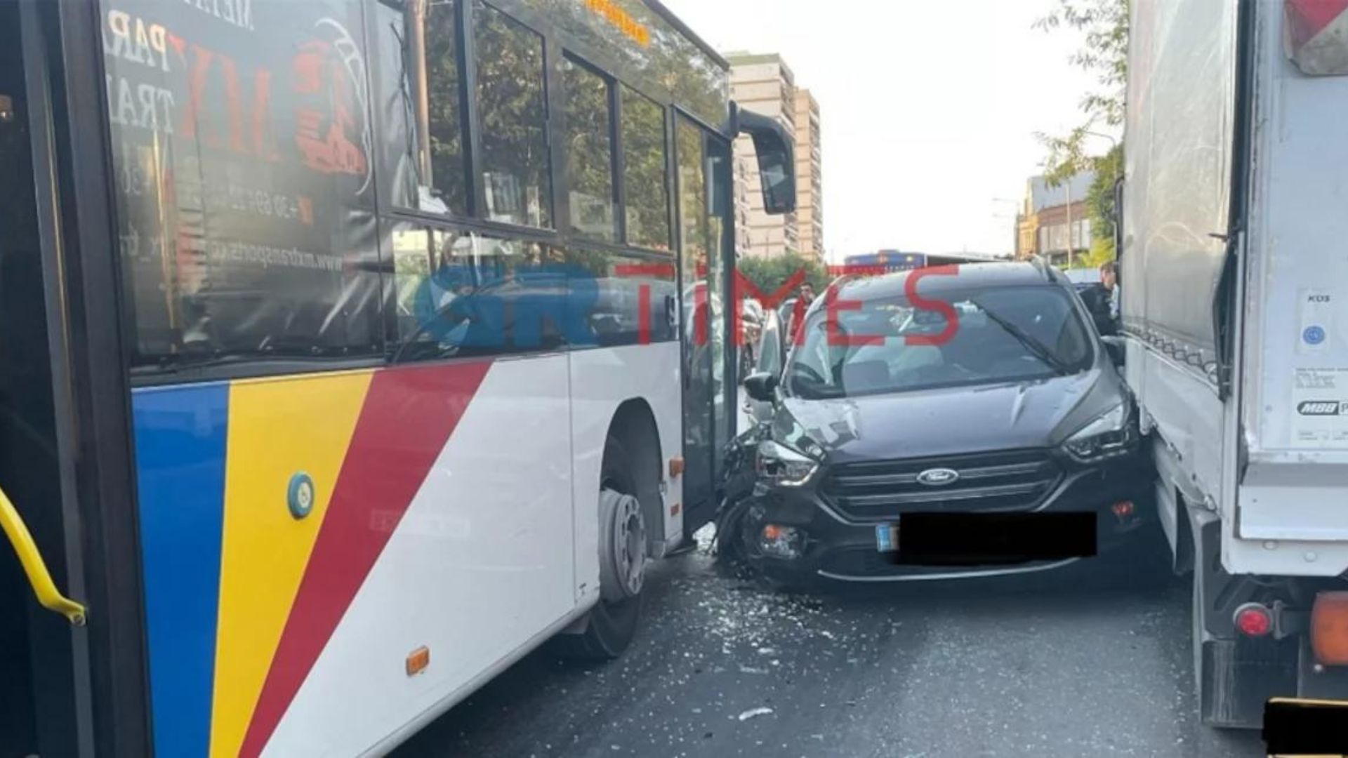 Στο πειθαρχικό ο οδηγός λεωφορείου που έλυνε σταυρόλεξο | topontiki.gr