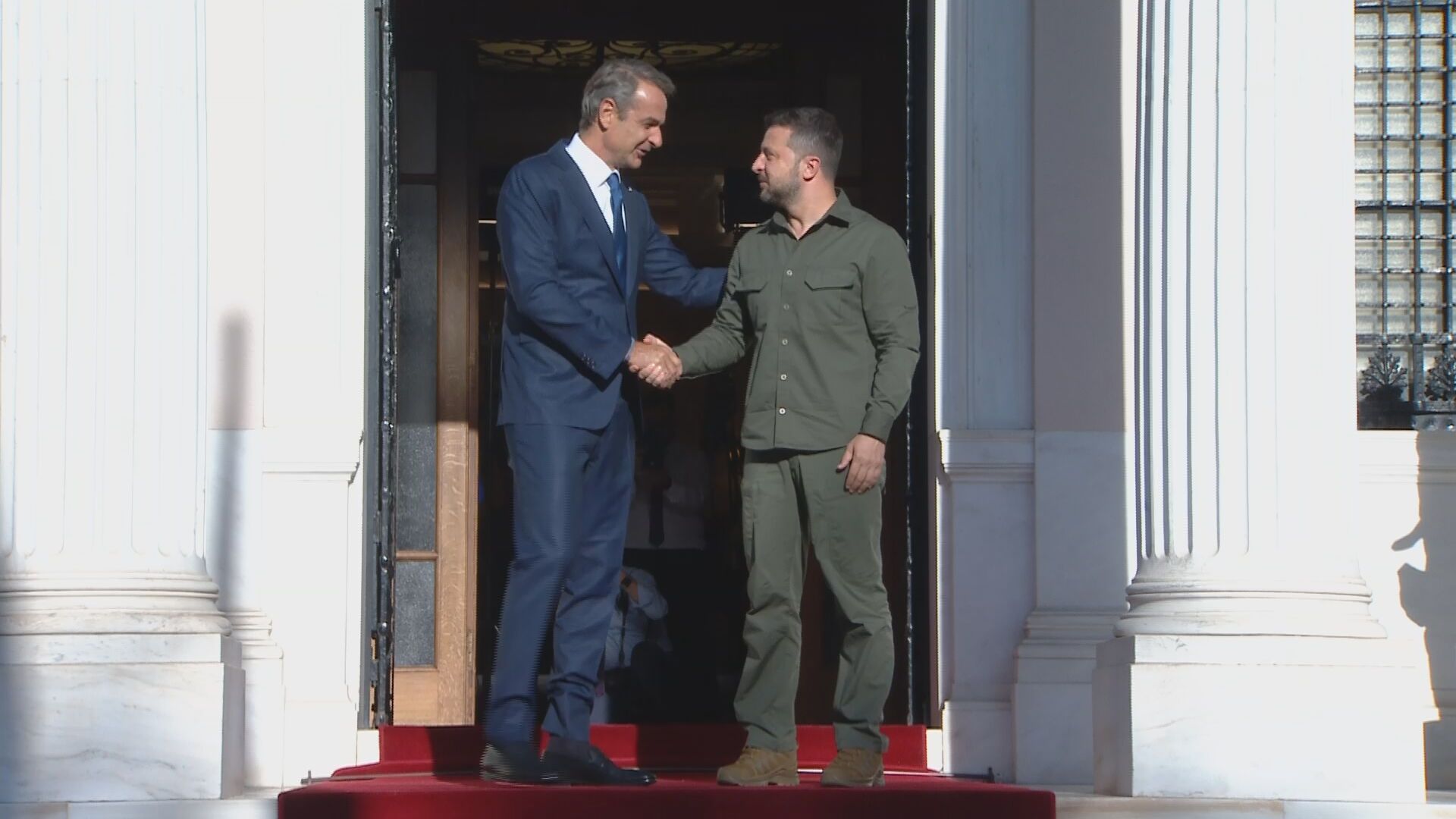 Στην Αθήνα ο Βολοντίμιρ Ζελένσκι – Συνάντηση με Μητσοτάκη στο Μαξίμου ...