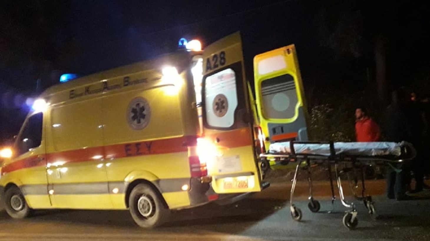 Τραγωδία στη Σαντορίνη: Νεκροί πατέρας και γιος σε τροχαίο | topontiki.gr