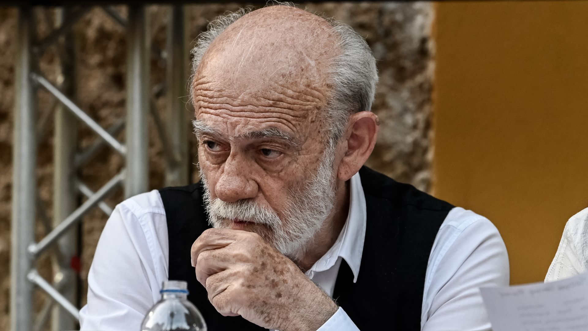 Γιώργος Λιάνης: «Λάτρευα τις γυναίκες αλλά δεν είχα ανταπόκριση» (Video ...