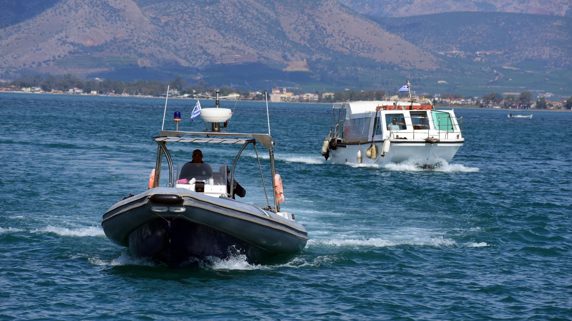 Σφακιά: Συναγερμός για δύο αγνοούμενους που βγήκαν στη θάλασσα με κανό ...