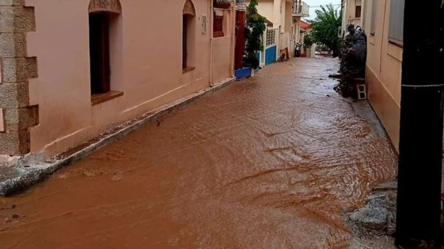 Κακοκαιρία Elias: Δοκιμάζεται η Λίμνη Ευβοίας – Η λάσπη έχει φτάσει στη ...