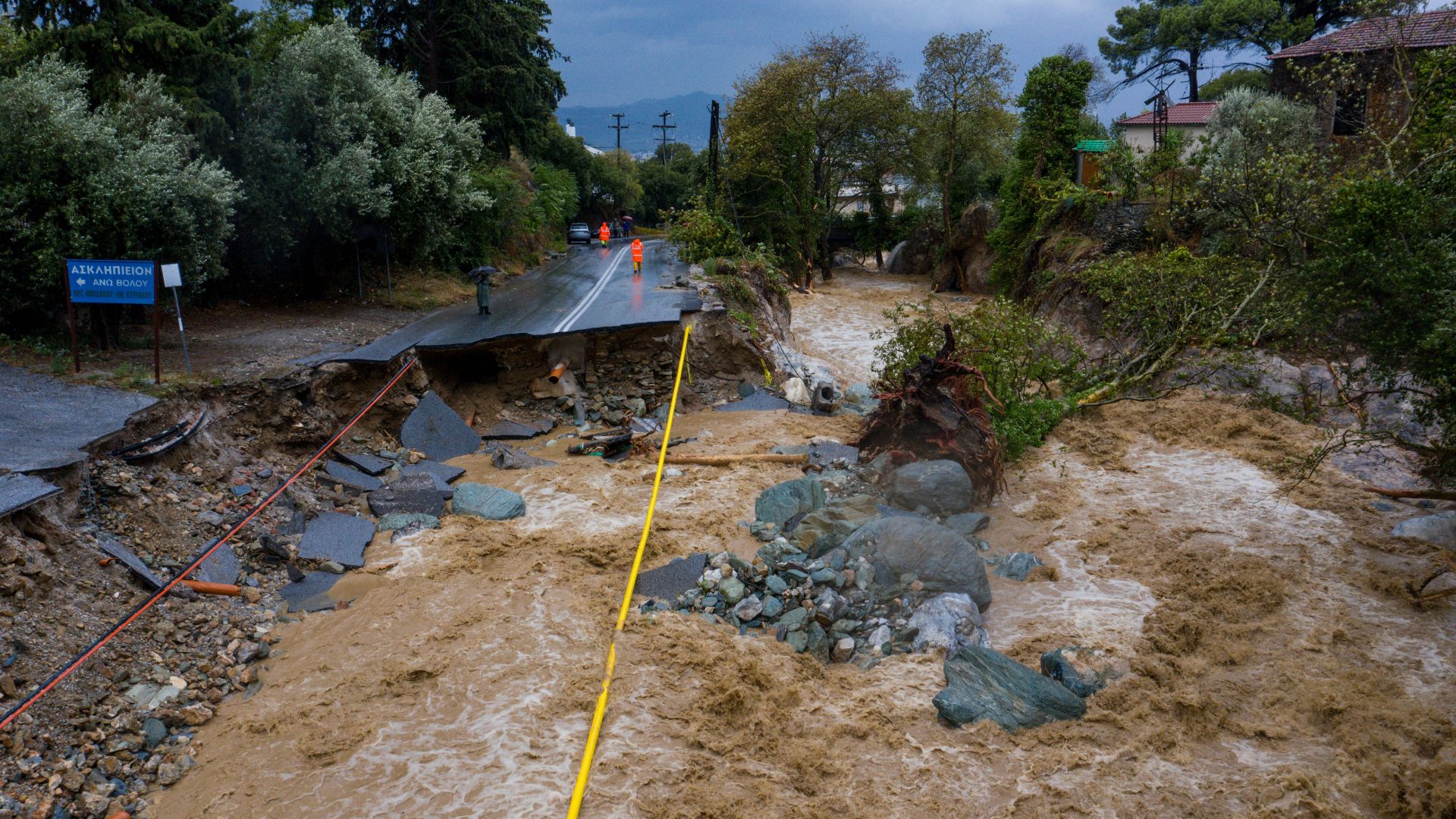 Για τέταρτη μέρα χωρίς νερό ο Βόλος – Χιλιάδες εγκλωβισμένοι στο Πήλιο ...