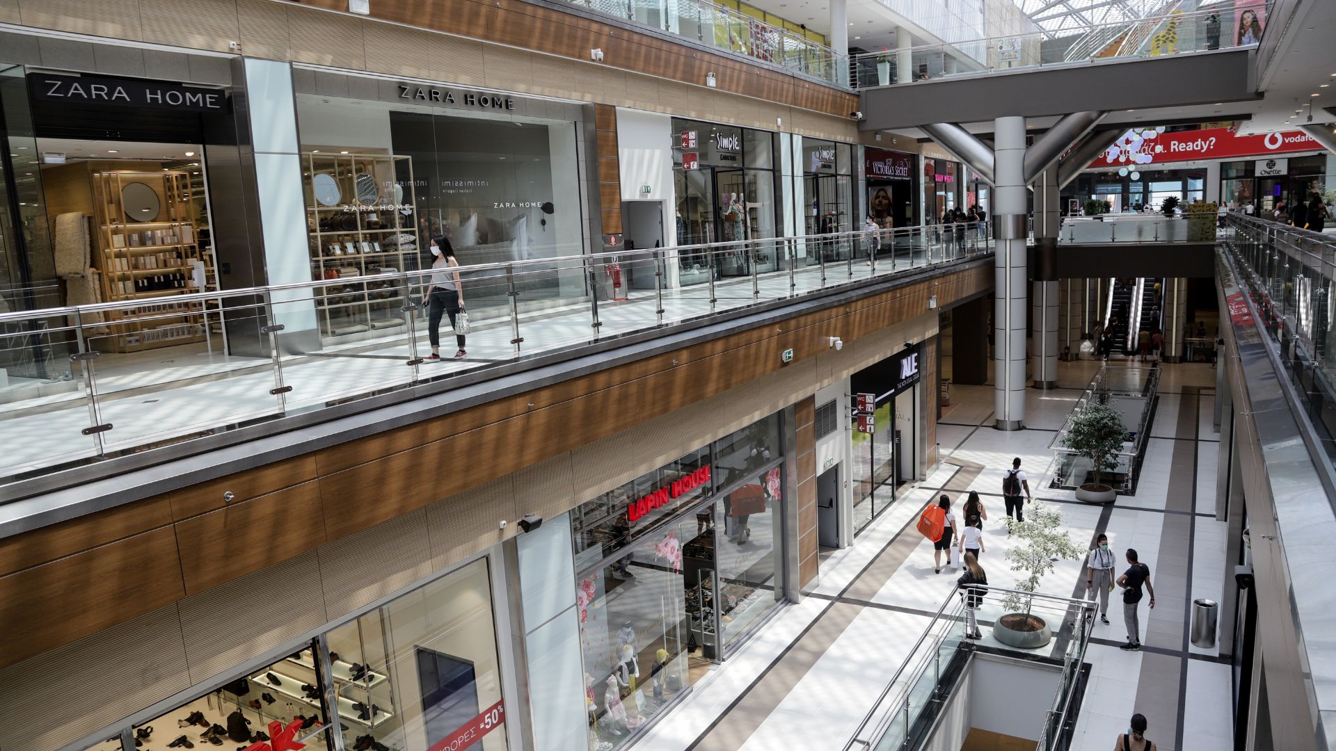 Lamda Development: Πώς θα γίνει η απόσχιση των Malls και η εισαγωγή στο ΧΑ – Τα σχέδια για τις ...