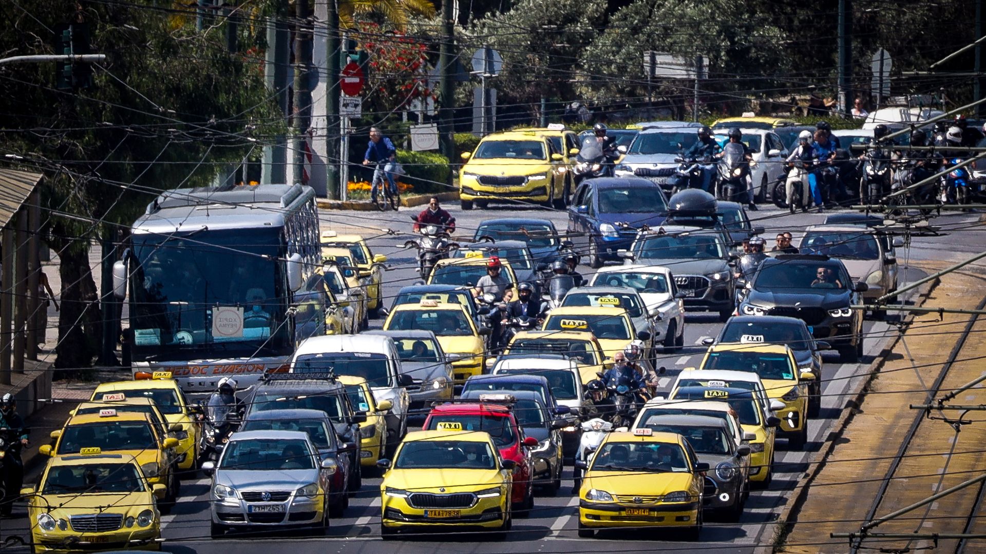 Οχήματα: Έρχονται νέες διασταυρώσεις για ανασφάλιστα, χωρίς ΚΤΕΟ και ...