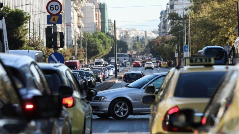 ΑΑΔΕ: Ψηφιακά από 15 Νοεμβρίου η ακινησία οχημάτων λόγω κλοπής και ...