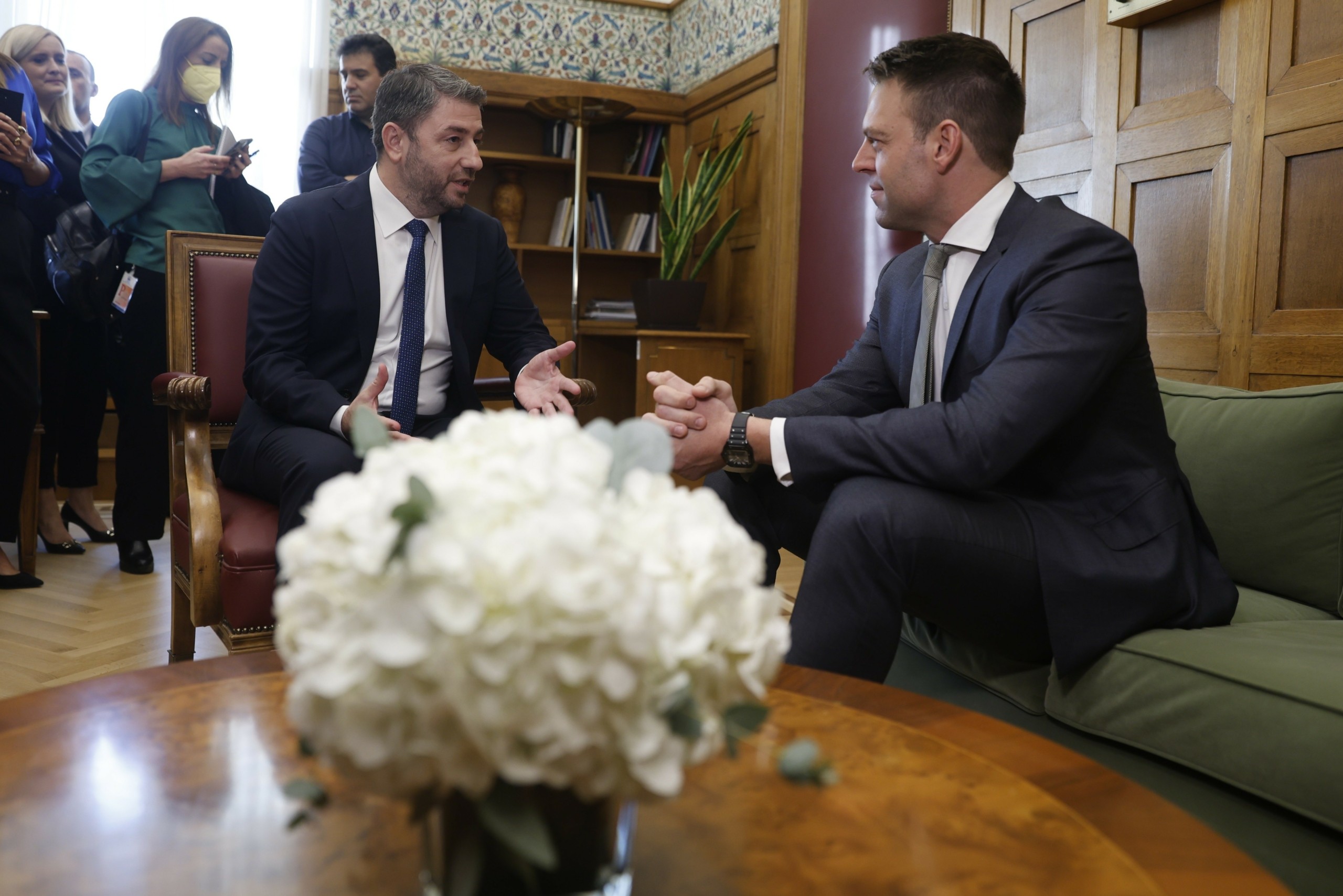 Πώς «διαβάζουν» στο ΠΑΣΟΚ τις εξελίξεις στον ΣΥΡΙΖΑ – Οι κινήσεις ...