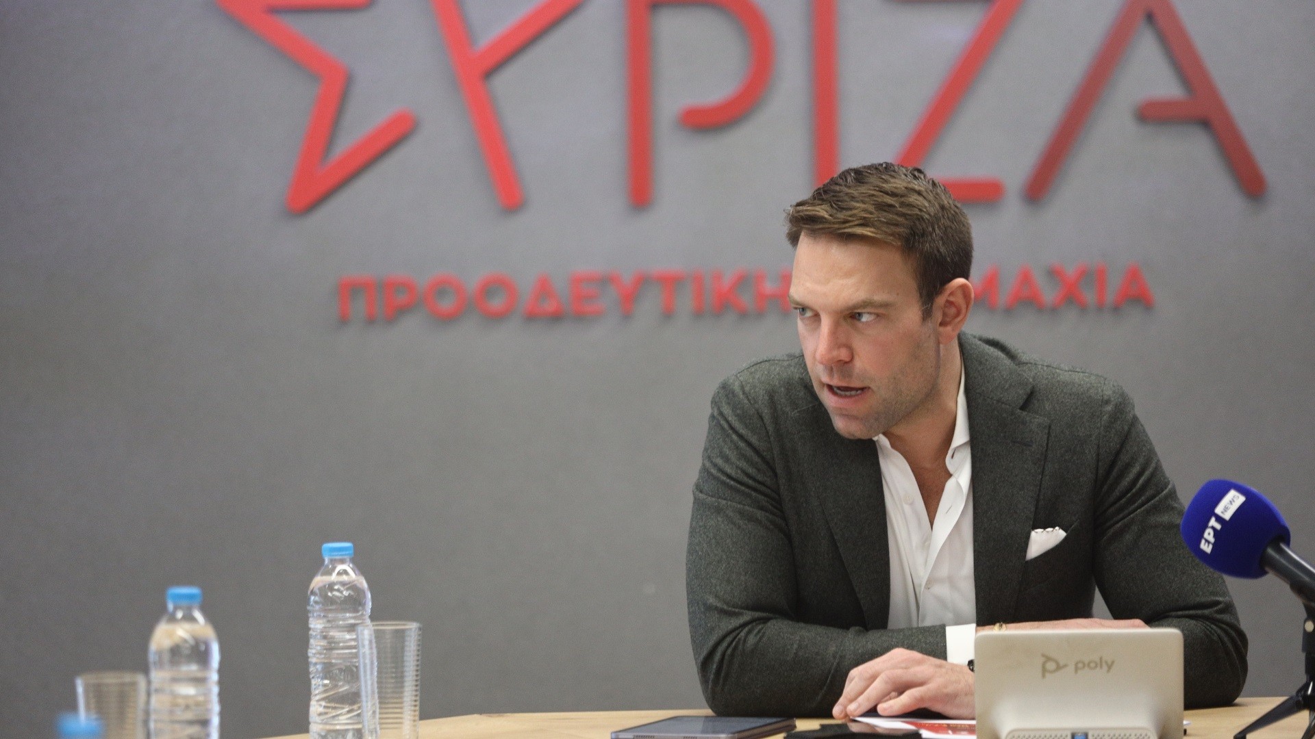 Στέφανος Κασσελάκης: Τέσσερα μέτρα κατά της βίας στα γήπεδα (video ...