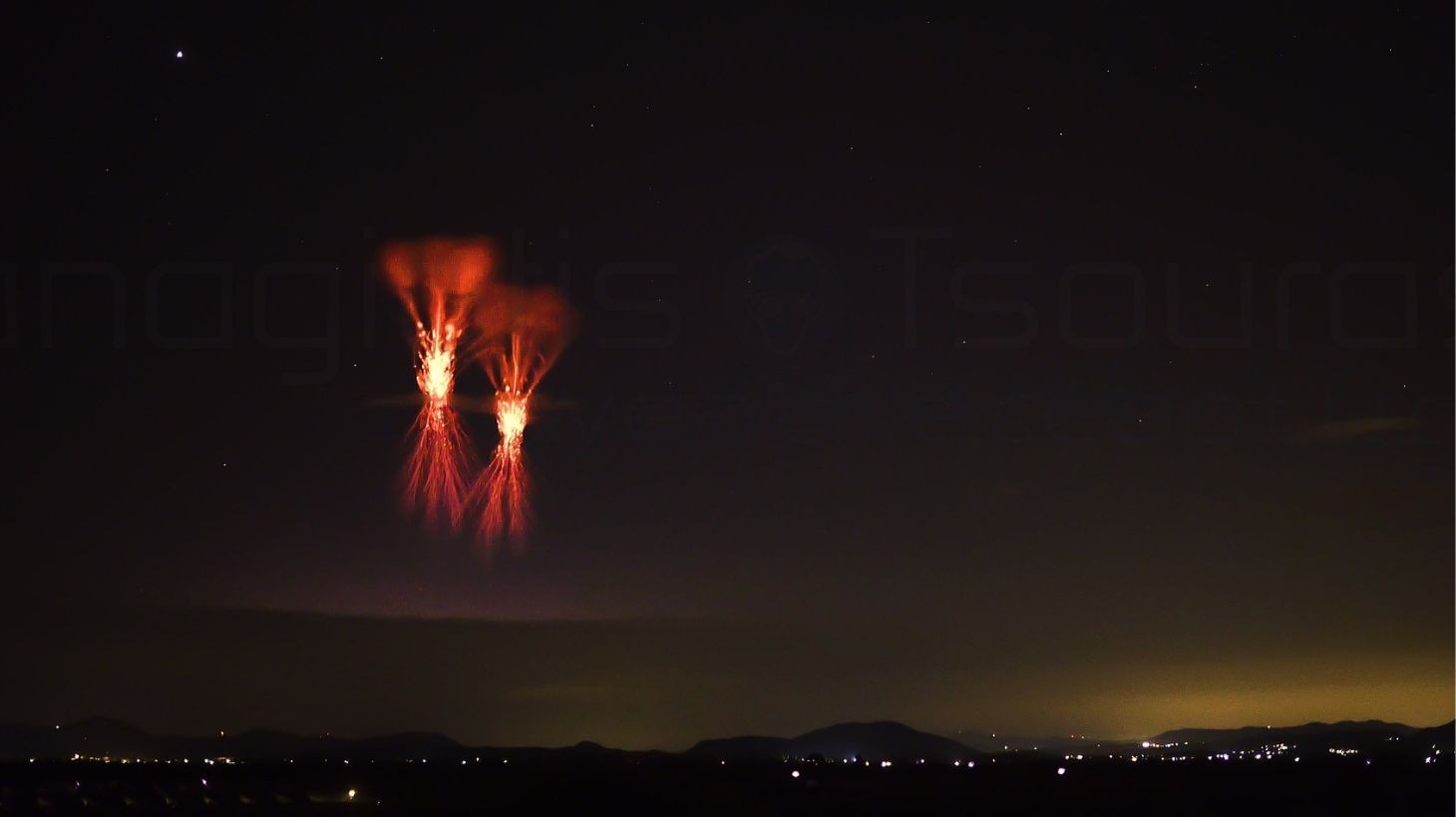 Red Sprite: Τι είναι το εντυπωσιακό φαινόμενο που προκάλεσε η ...