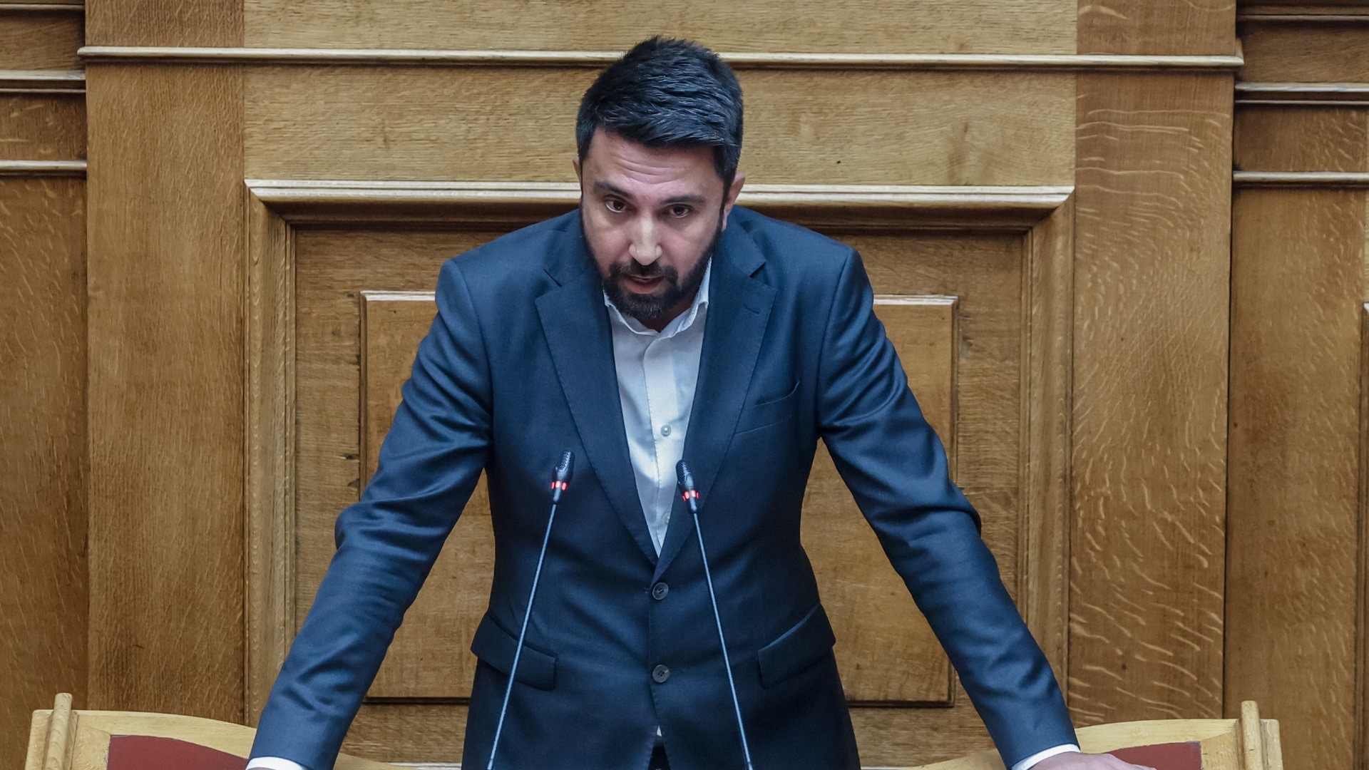 Φερχάτ Οζγκιούρ: Ο μουσουλμάνος βουλευτής που έγινε τομεάρχης του ...