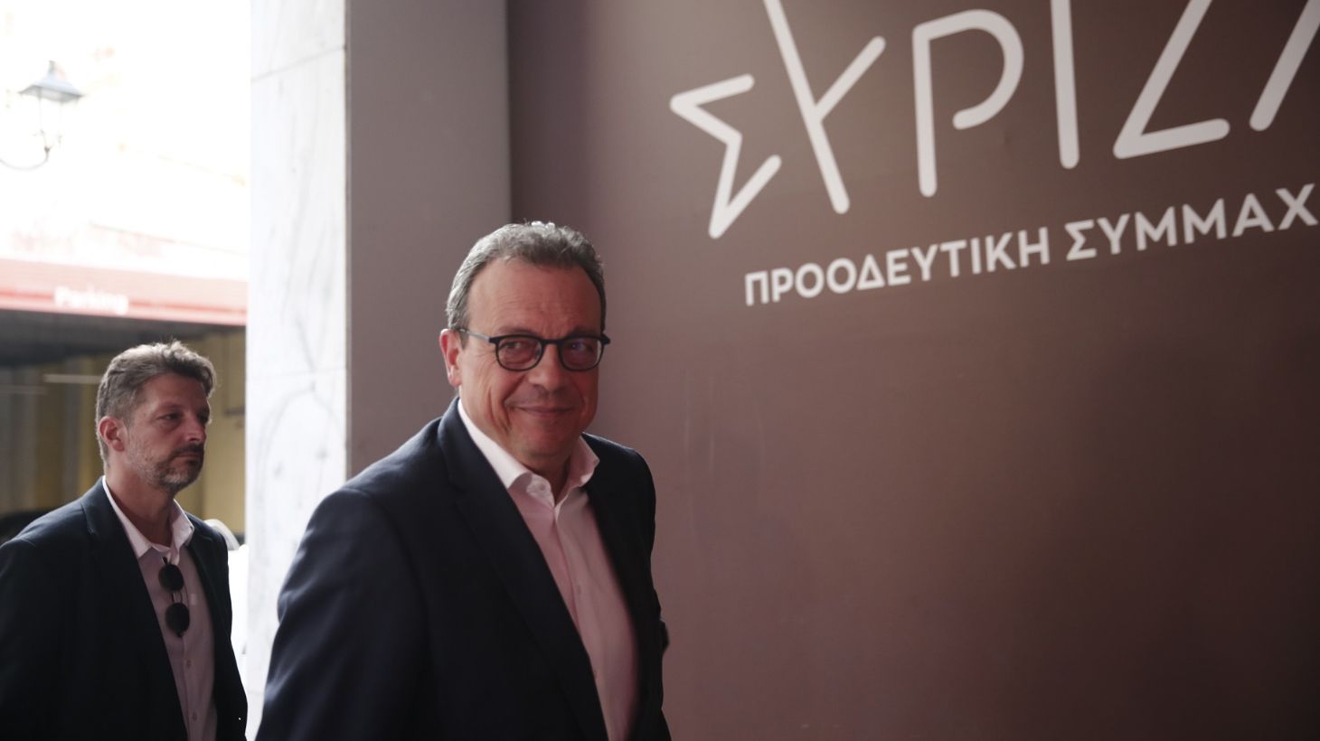 Φάμελλος για χρωματιστά τιμολόγια: «Μονά-ζυγά» χαμένοι οι καταναλωτές ...