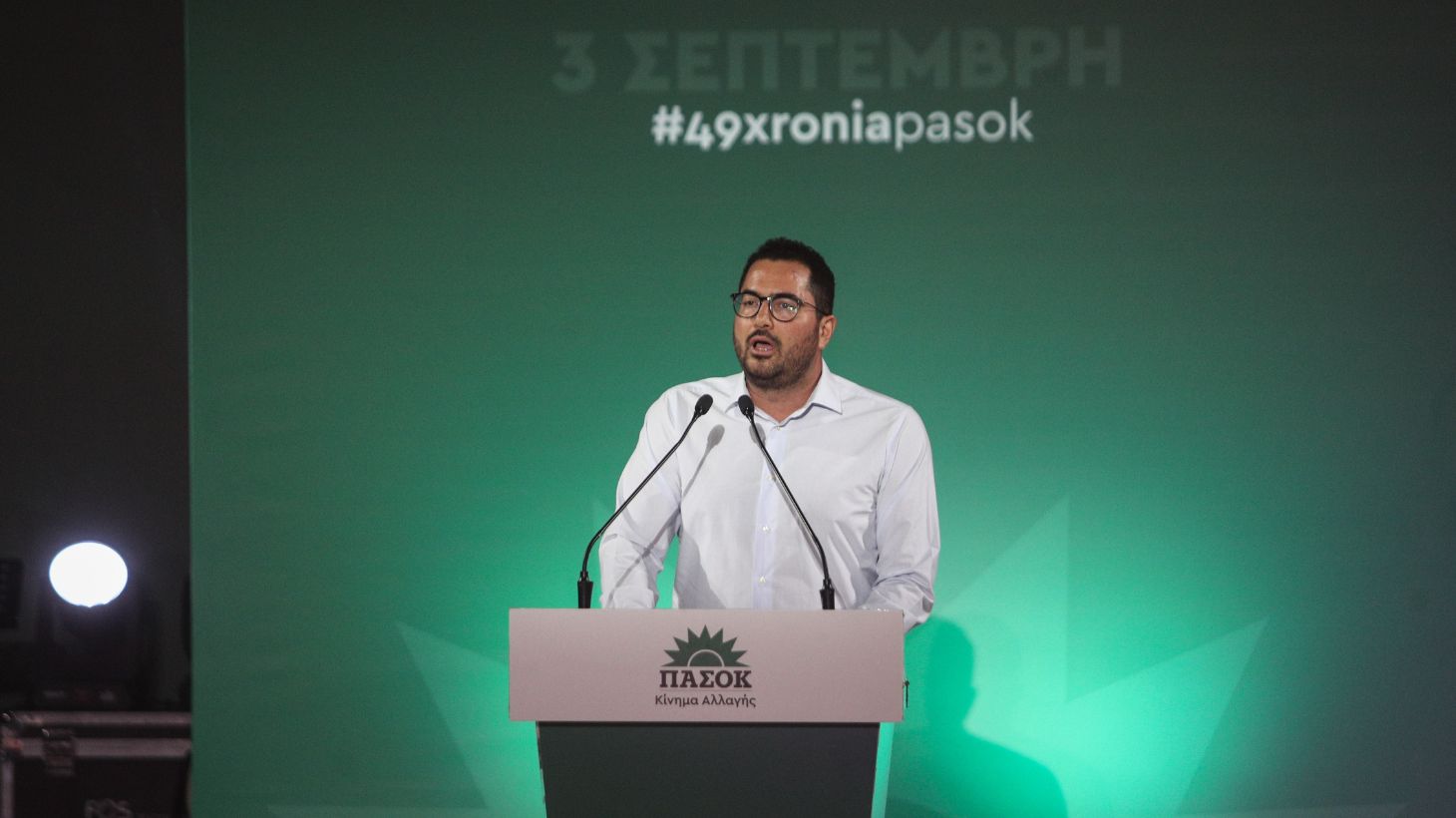 ΠΑΣΟΚ: Ο… Πορτογάλος Ανδρέας Σπυρόπουλος (Video) | topontiki.gr