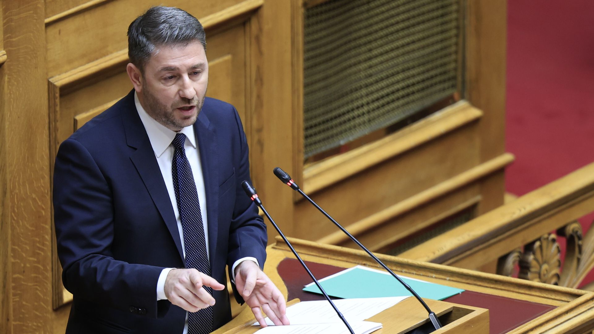 ΠΑΣΟΚ: Στα ύψη η σύγκρουση για την χρεοκοπία της Ελλάδας και τον Κώστα ...