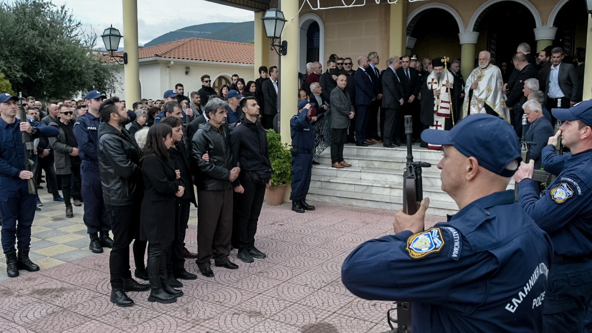 Ασπρόπυργος: Προθεσμία για να απολογηθεί πήρε ο 17χρονος – Ακόμα δύο ...