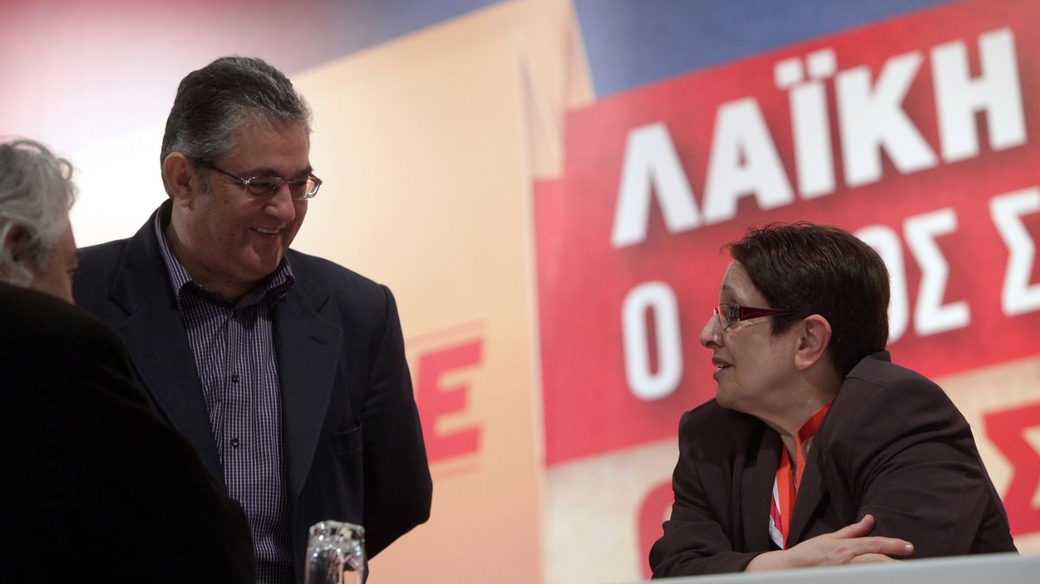 Αλέκα Παπαρήγα: Εμείς στο ΚΚΕ δεν δώσαμε κανένα δαχτυλίδι στον ...