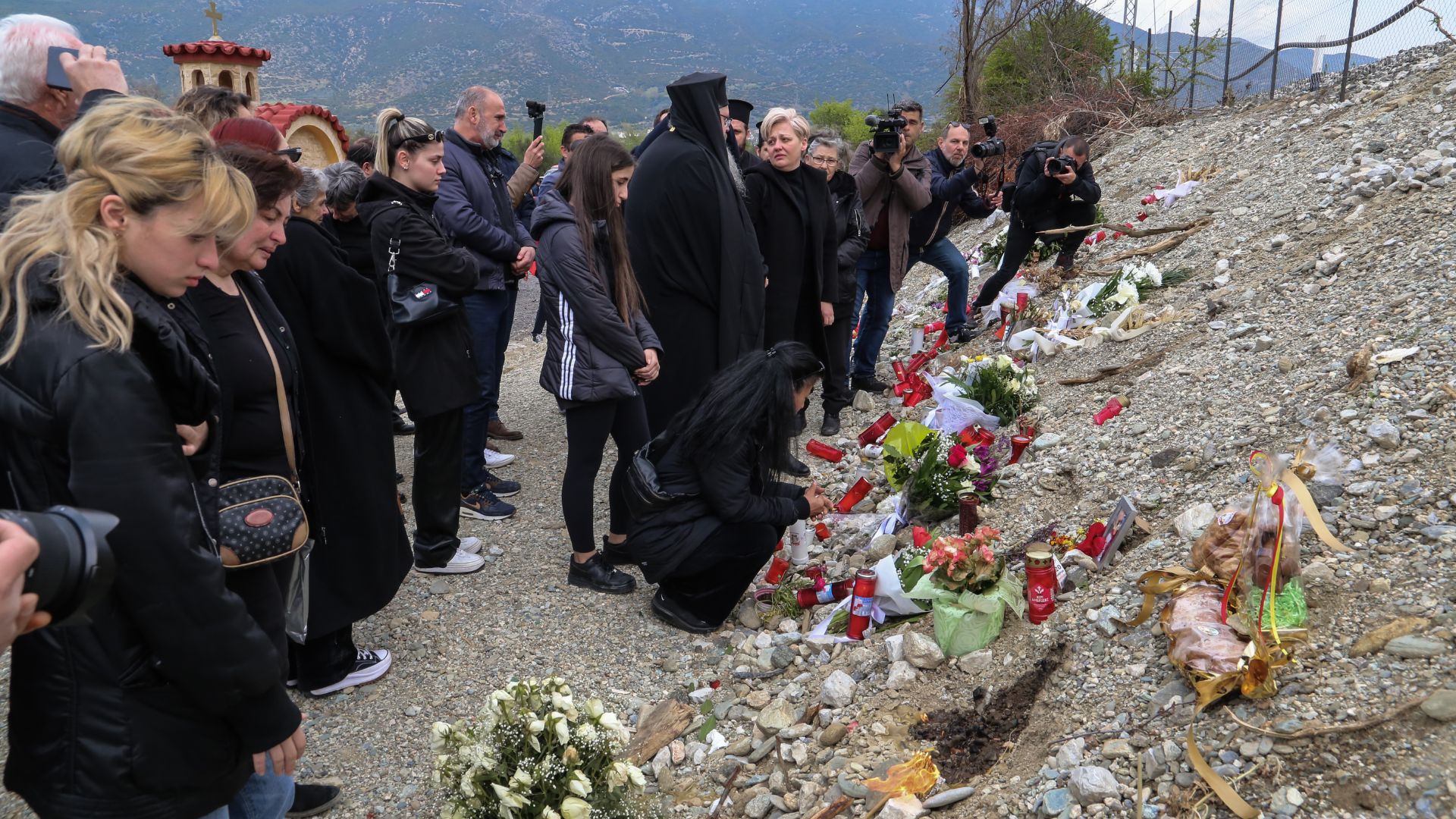 Θύματα σιδηροδρομικού δυστυχήματος στα Τέμπη: Τι λέει ο Ψυχίατρος του ...