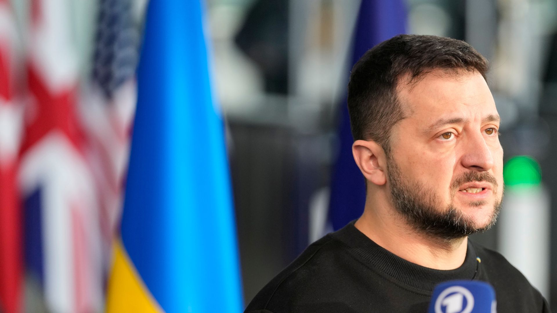Αδειάζει η κλεψύδρα για την Ουκρανία: «Τελειώνουν» τον Ζελένσκι – ΗΠΑ ...