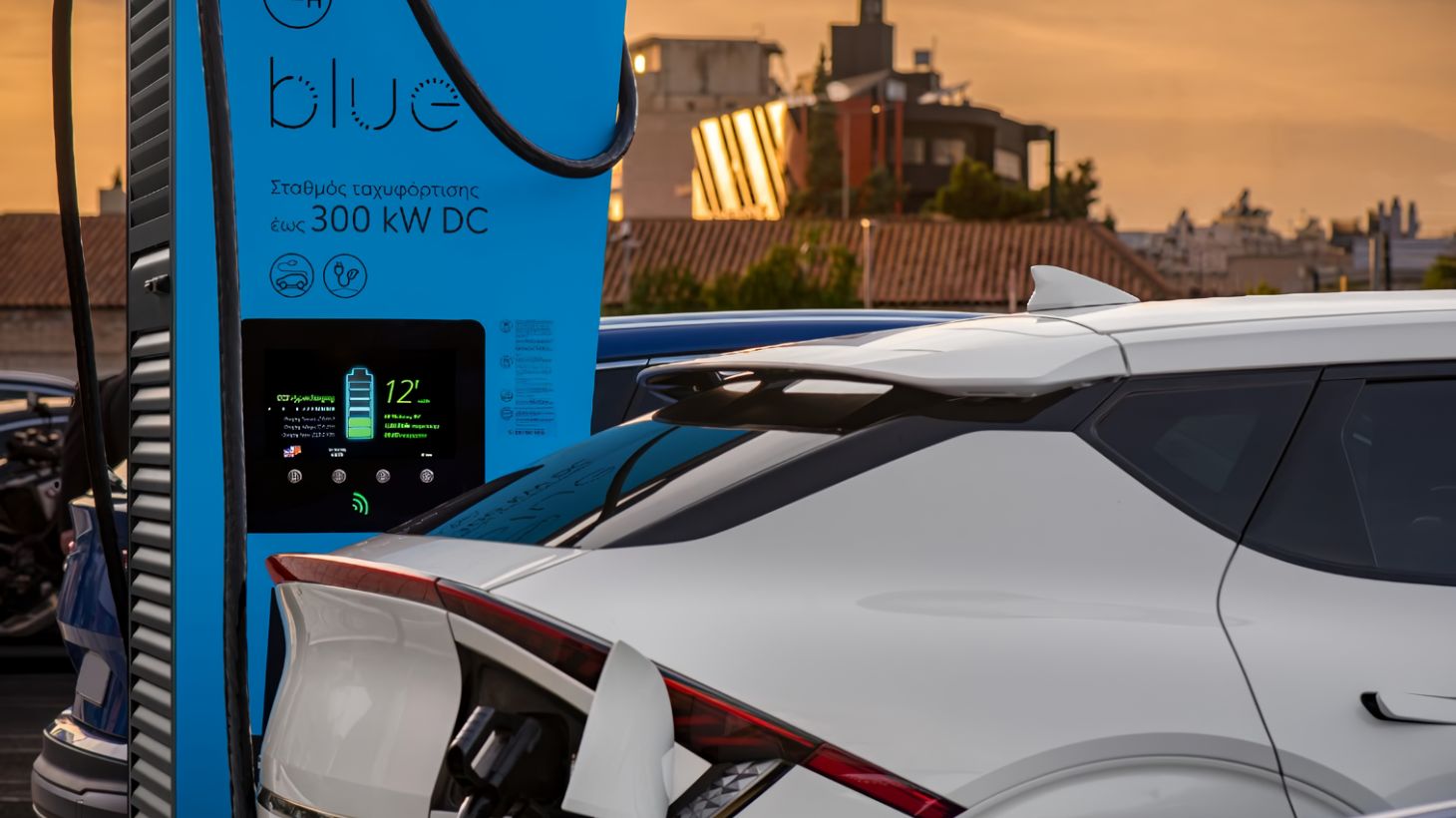 ΔΕΗ blue: Διπλασιασμός των σταθμών φόρτισης το 2023 με περισσότερα από ...