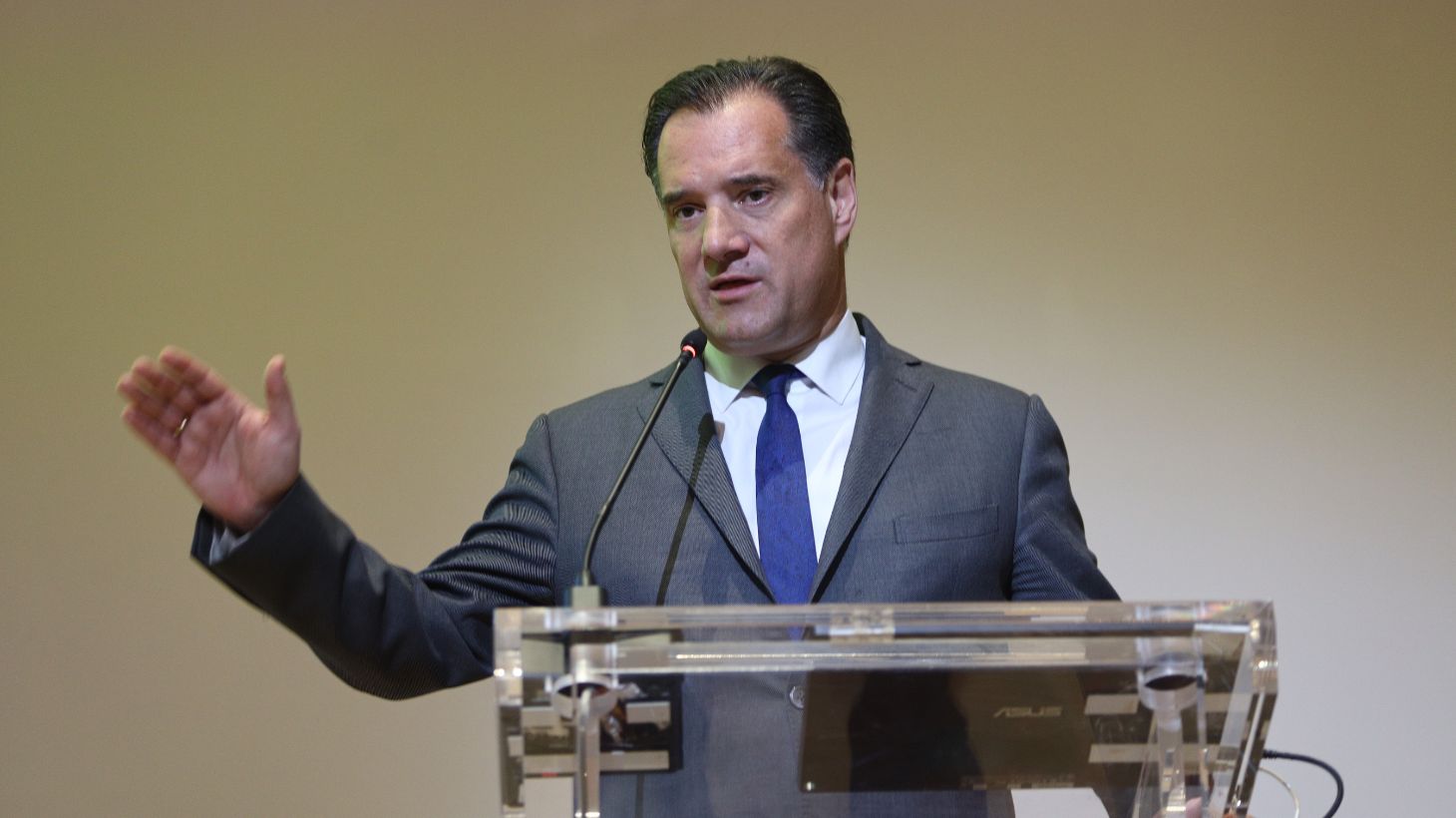 Γεωργιάδης προς τους διοικητές των νοσοκομείων: «Όσοι είστε ...