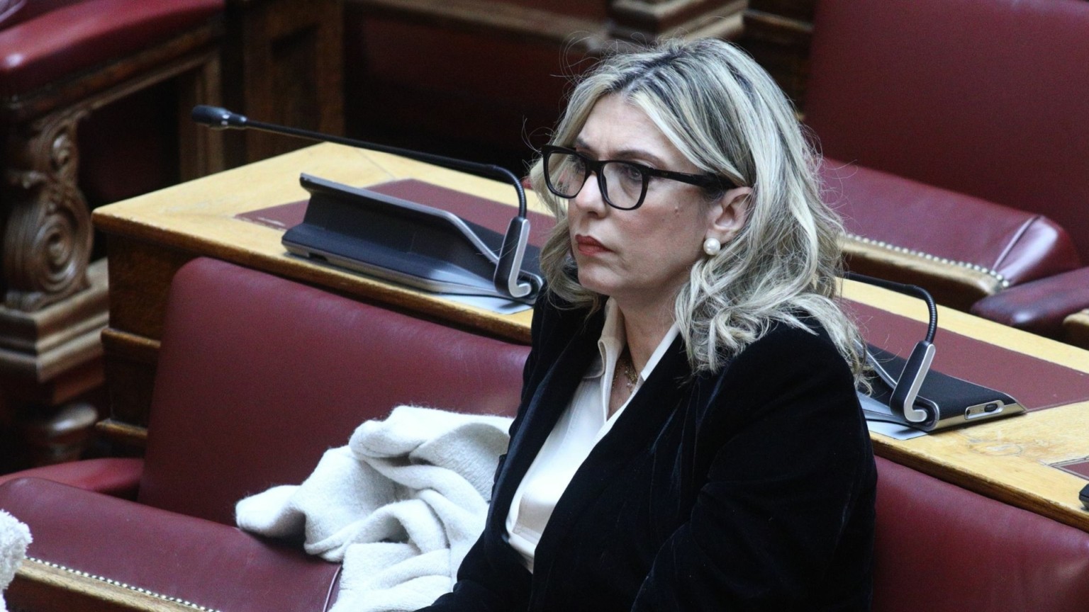 Άννα Καραμανλή στο topontiki.gr για τον γάμο των ομόφυλων ζευγαριών ...