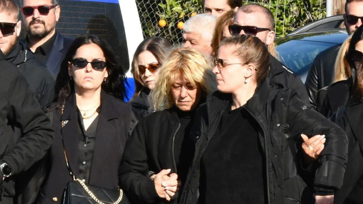 Μεσολόγγι: Σε κλίμα οδύνης το τελευταίο «αντίο» στον 31χρονο που ...