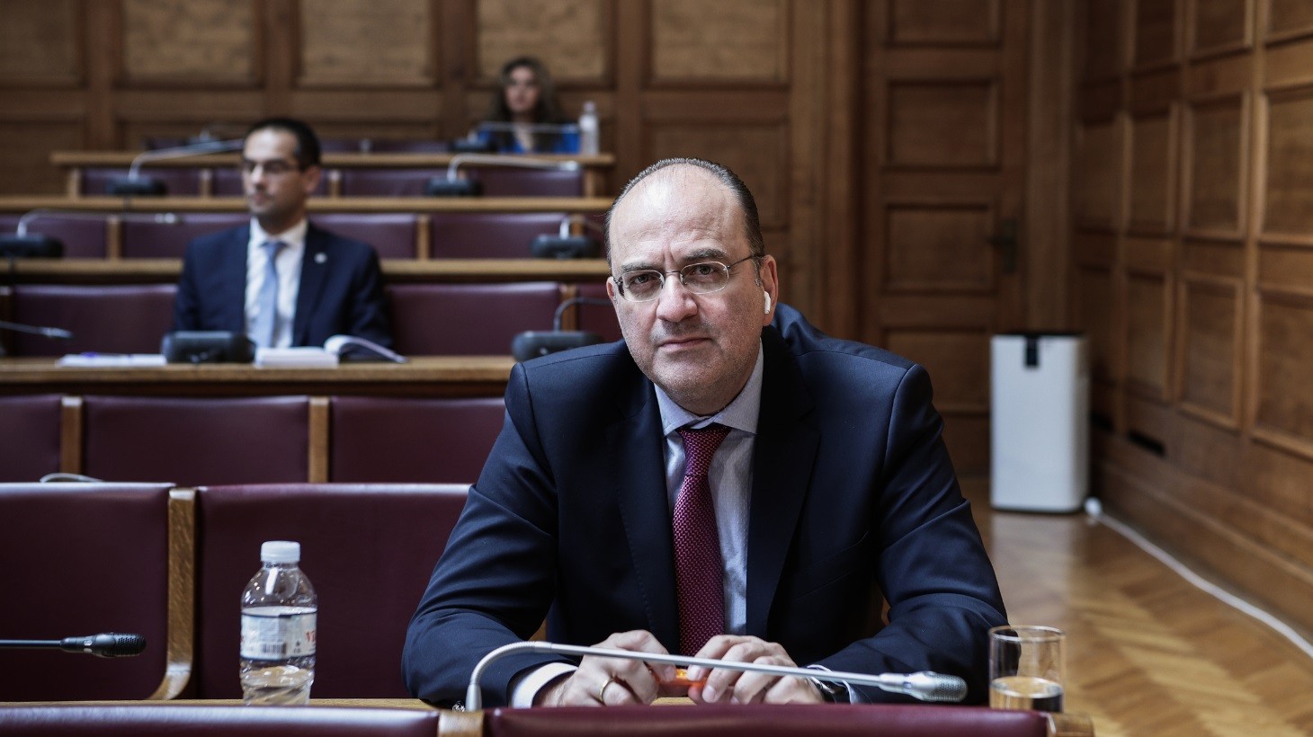 Ανεκδιήγητος Λαζαρίδης: Καταφεύγει σε νέες δικαιολογίες για τα περί ...