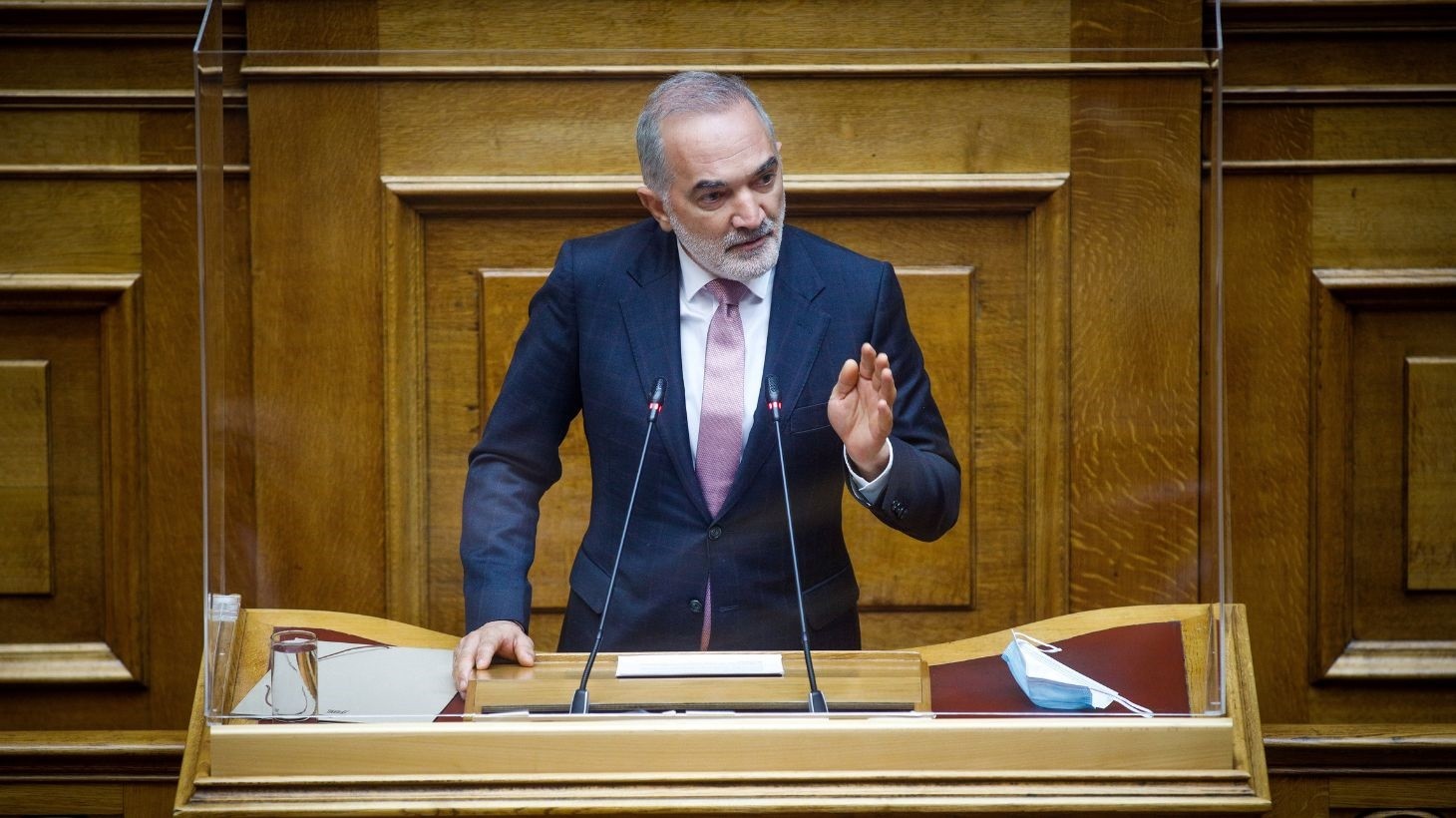 Αντίθετος ο Μάριος Σαλμάς με την υιοθεσία από ομόφυλα ζευγάρια – Είμαι ...