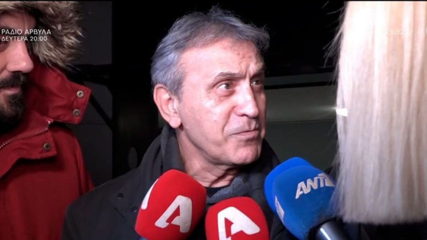 Νταλάρας κατά δημοσιογράφων: «Αυτό που κάνετε τώρα δεν το βρίσκετε ...