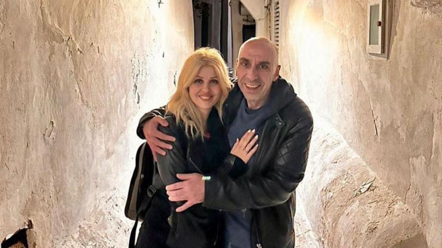 Η Έλενα Ράπτη και ο Γιάννης Μπρατάκος παντρεύτηκαν | topontiki.gr