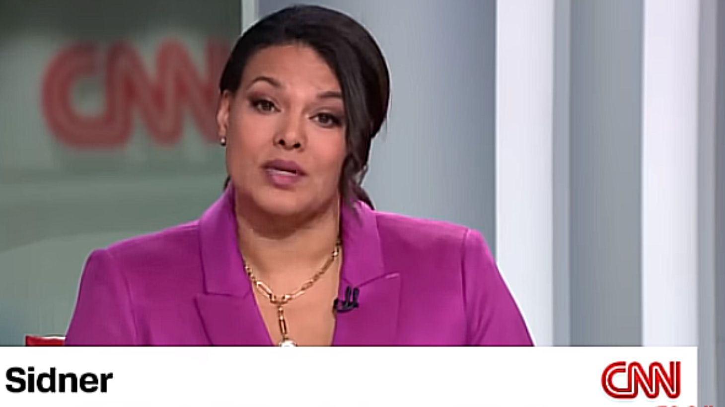 Σάρα Σίντνερ: Η στιγμή που η δημοσιογράφος του CNN αποκαλύπτει ότι ...