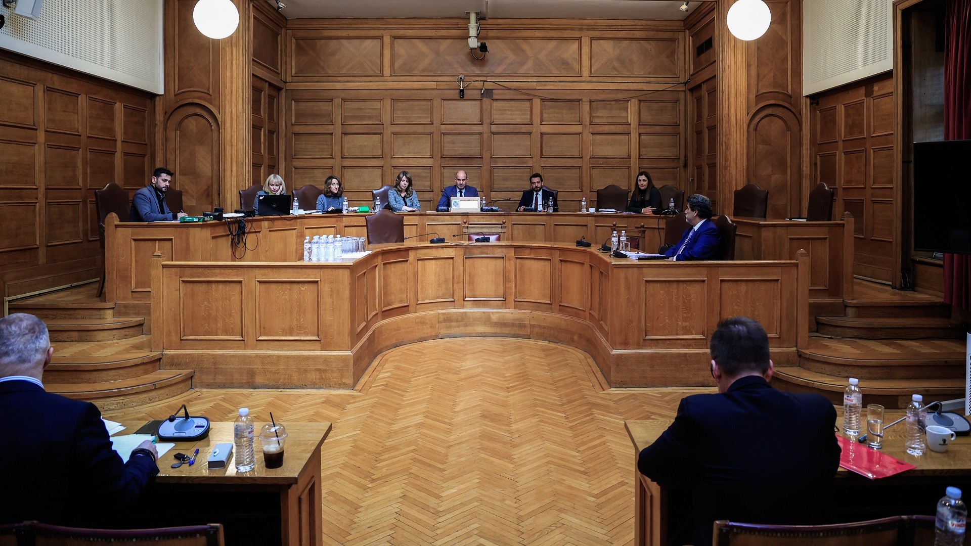 Εξεταστική για Τέμπη: Ο Μαρκόπουλος έχασε κάθε έλεγχο – Παραλίγο να ...